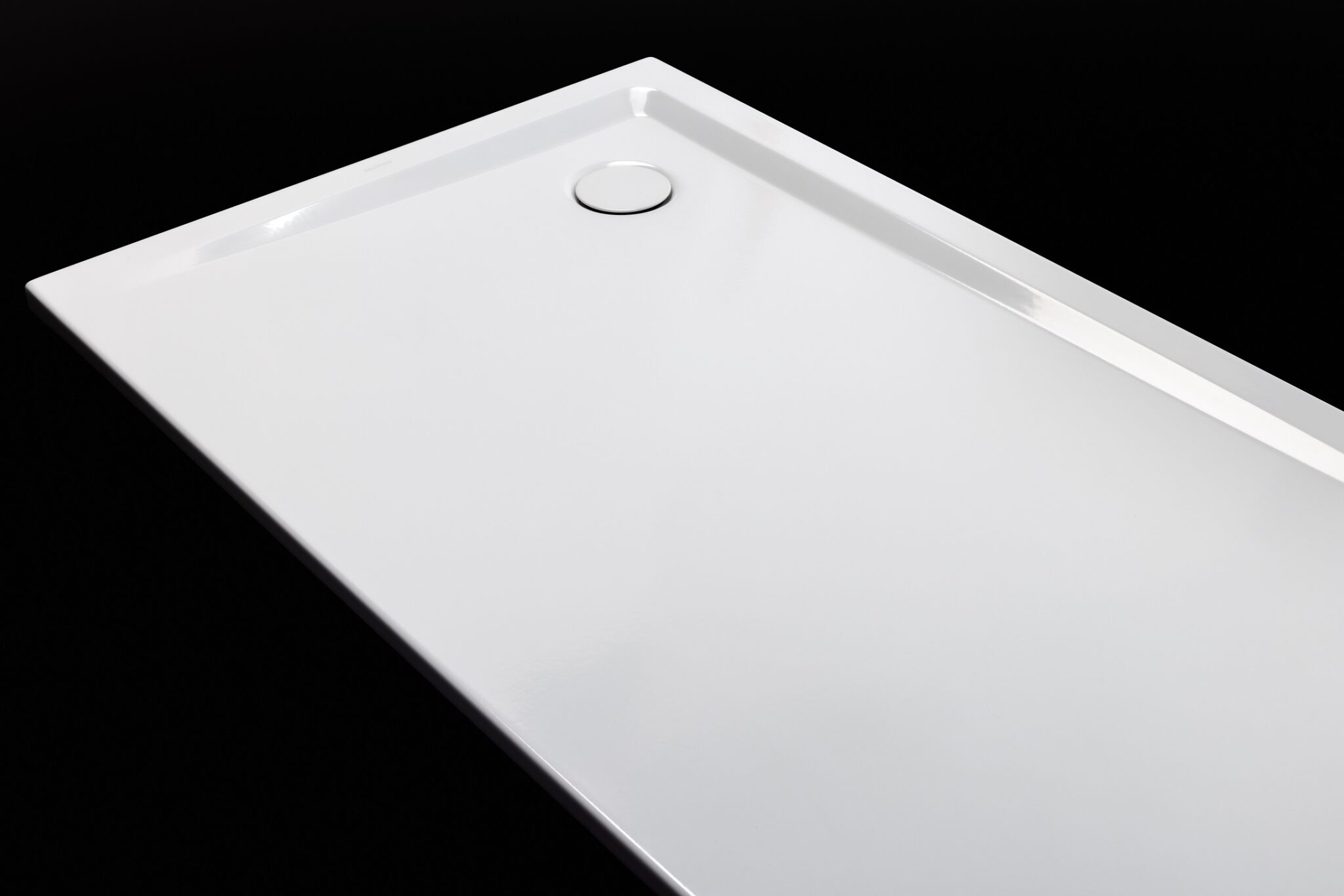 Kaldewei's Invisible Grip anti-slip finish for showers and bathtubs ...